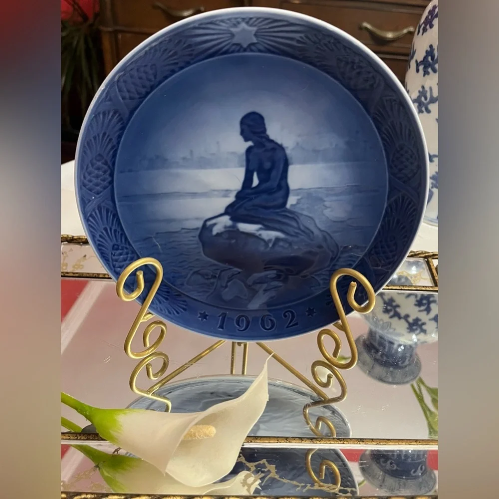 Royal Copenhagen | Accents | Rare 962 Royal Copenhagen Christmas Plate ...